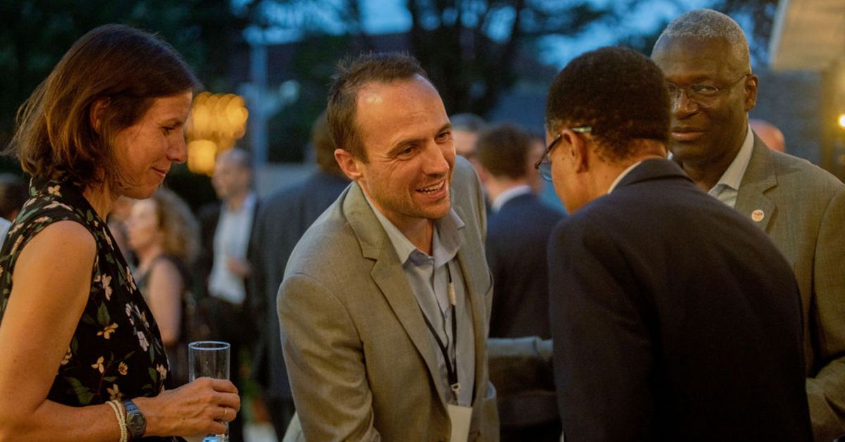 Event report | New Year Cocktail and ESG Trophy reward | Tanzanie